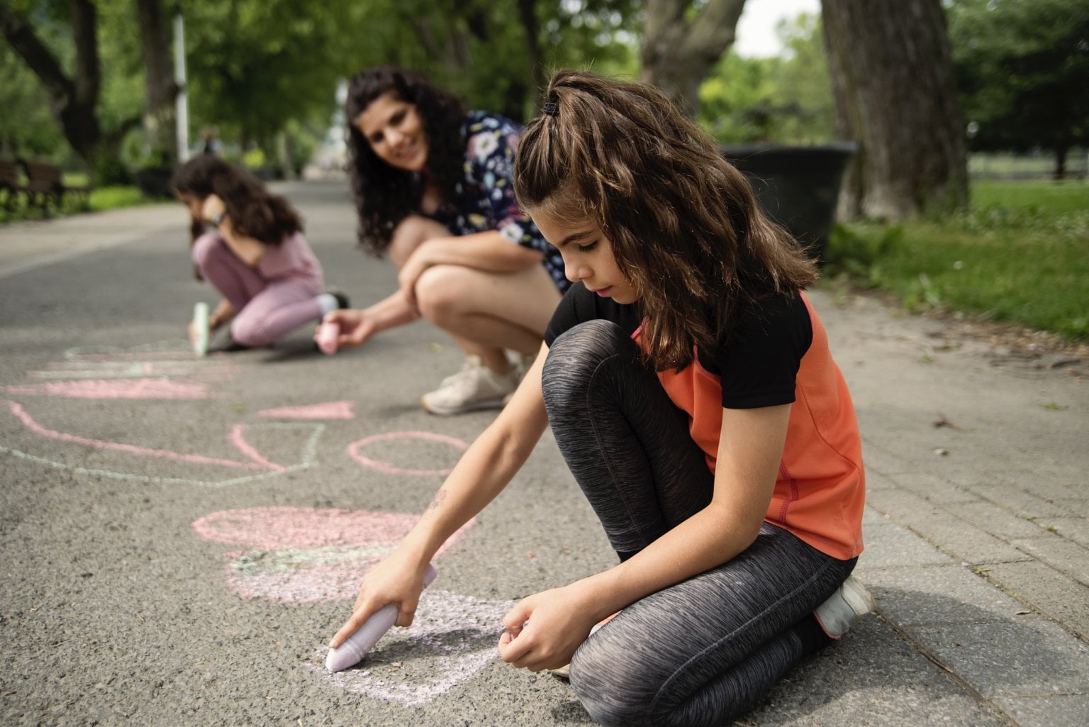 1 piece of chalk, 8 sidewalk chalk games – Active For Life