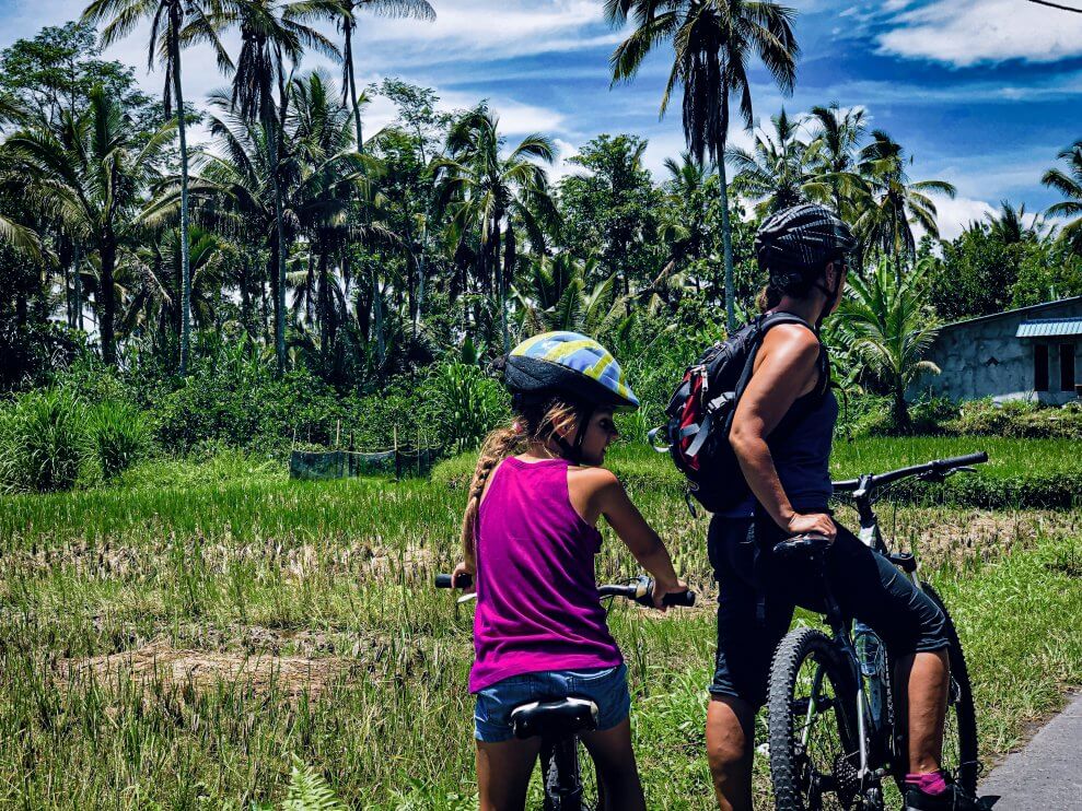 5 tips to keep active while travelling – Active For Life